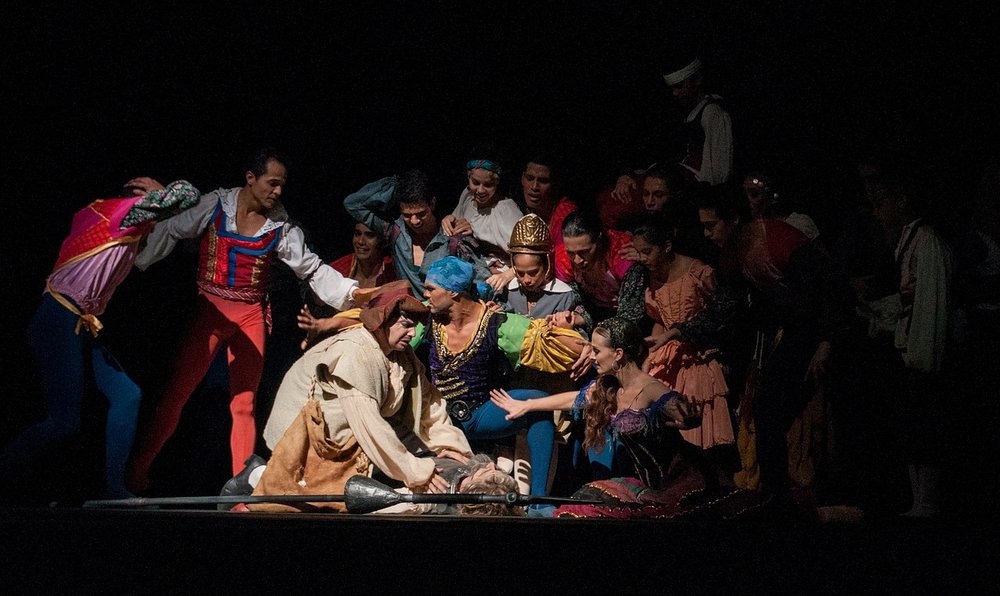 "The Performance” - A Story Of Capitalism & Art - Media Vs Reality